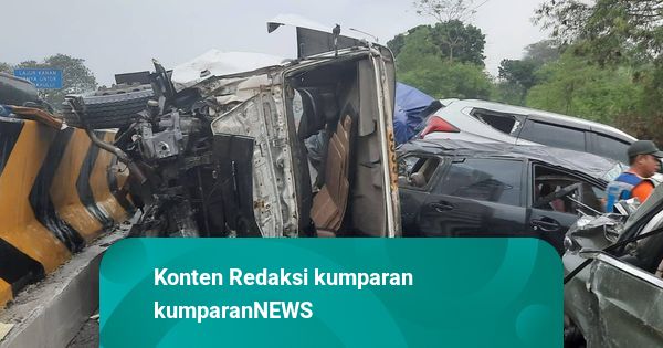 Identitas 28 Korban Tabrakan Beruntun di Tol Cipularang KM 92: 1 Tewas | kumparan.com